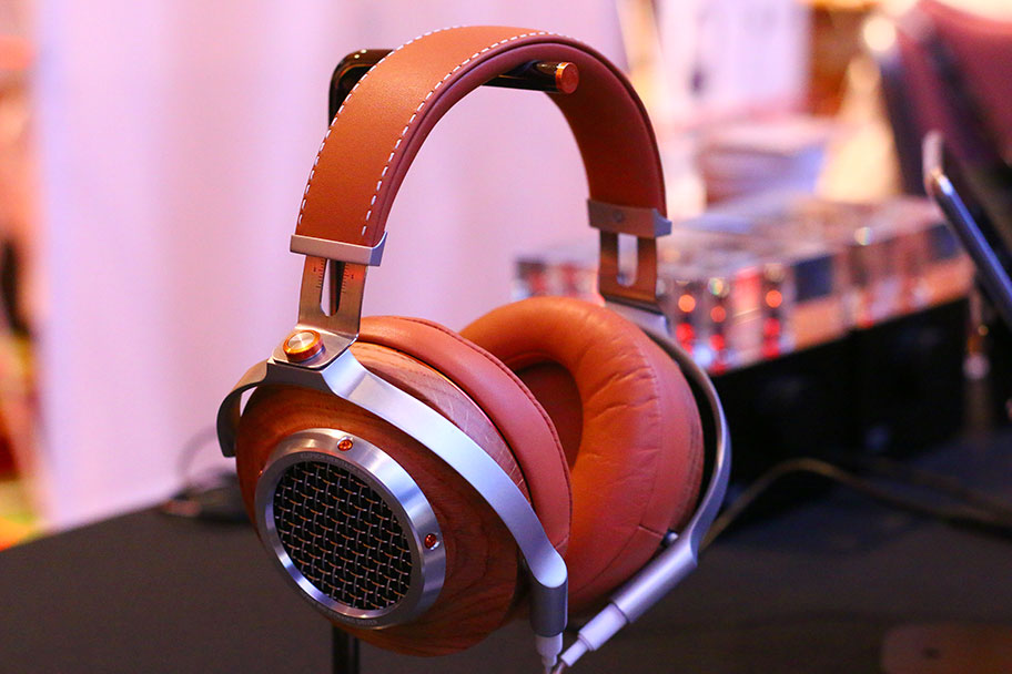 Best High-End Headphones of 2019 | The Master Switch